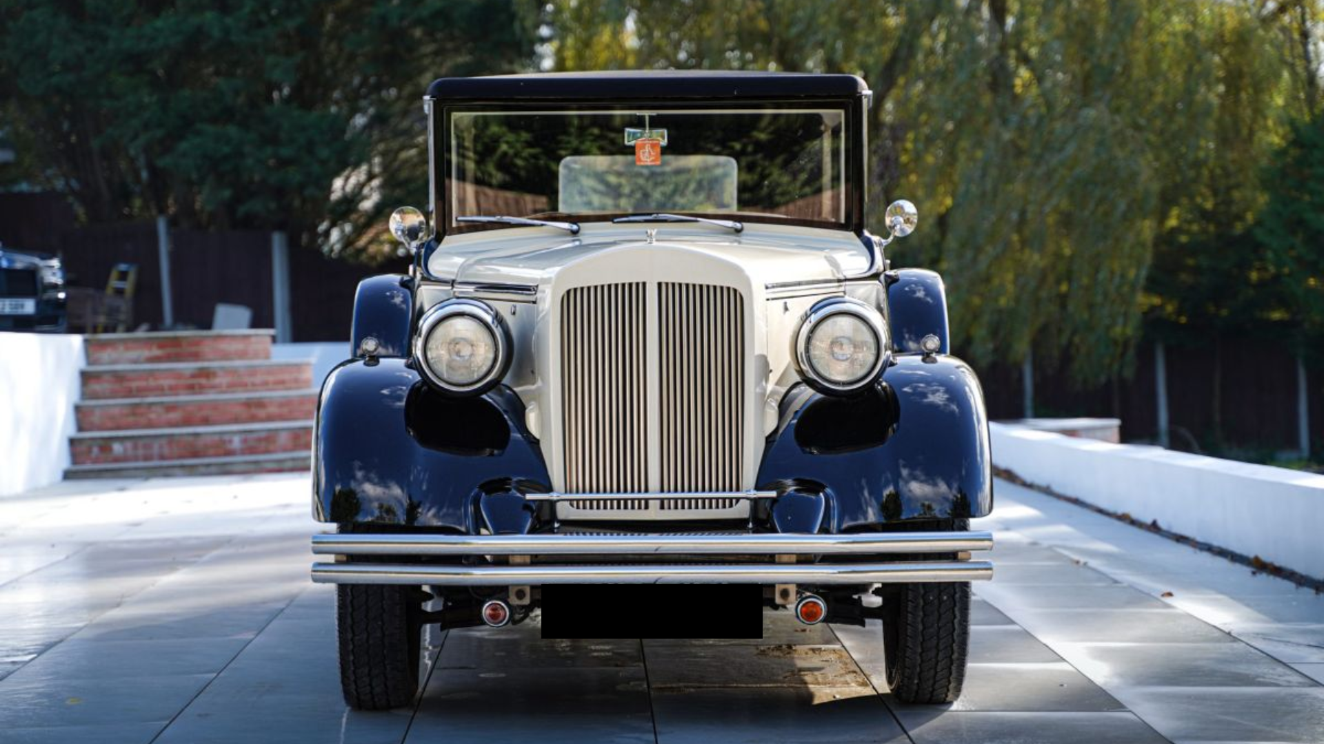 Regent Landaulette Convertible Hire | Wedding Car | Just Phantoms